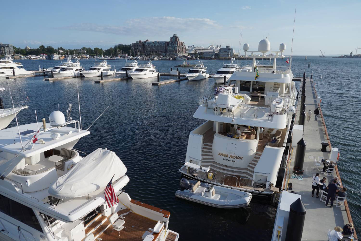 Moorage for Yachts, Superyacht Moorage, Victoria International Marina